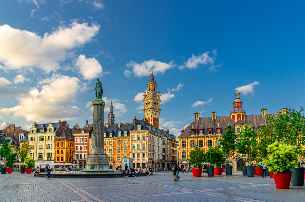 Lille Team Building Scavenger Hunt Activities | Let's Roam