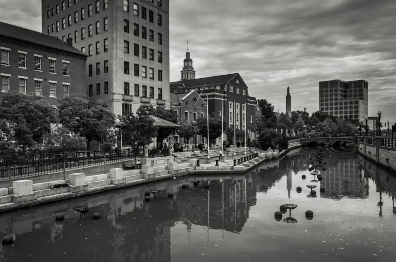 Providence Ghost Tour: Eerie Echoes of Downtown Providence